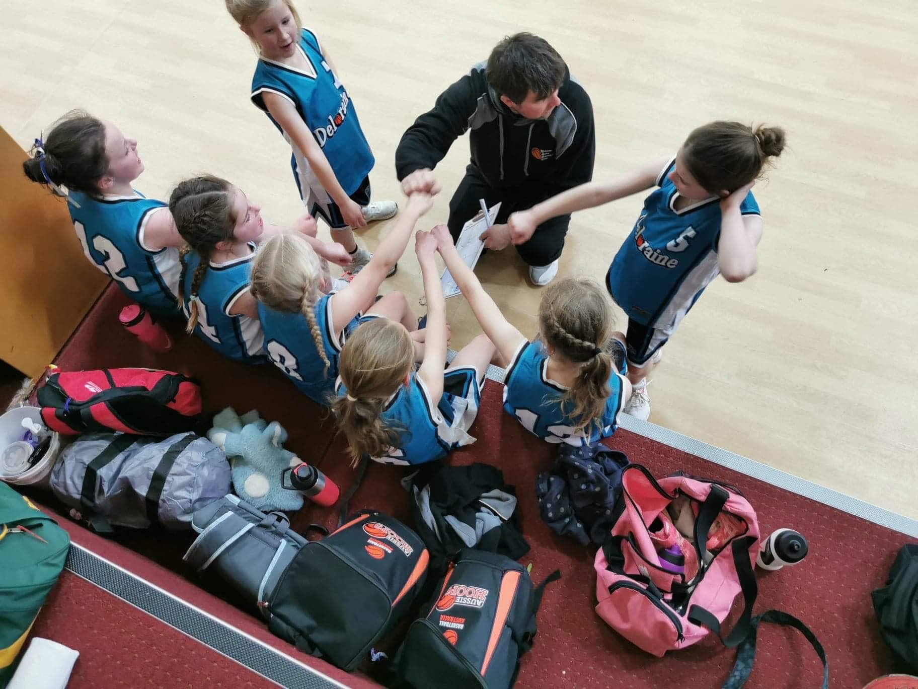 About Us - Deloraine Basketball