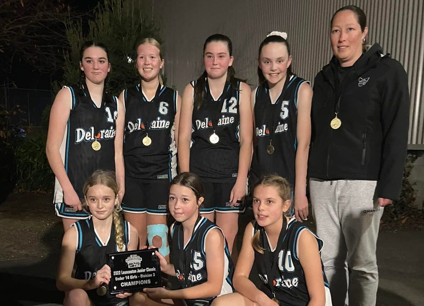 Juniors Home - Deloraine Basketball