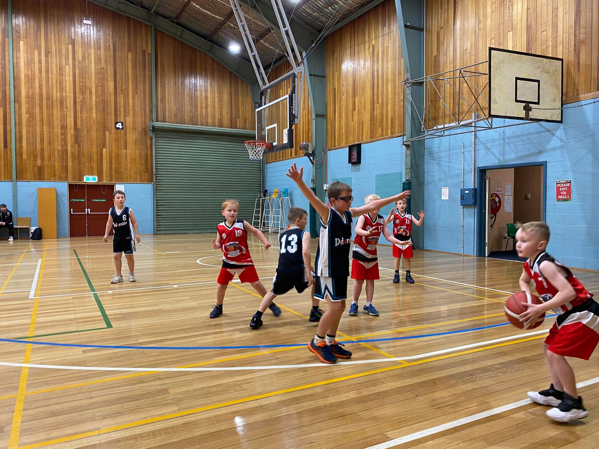 Juniors Home - Deloraine Basketball