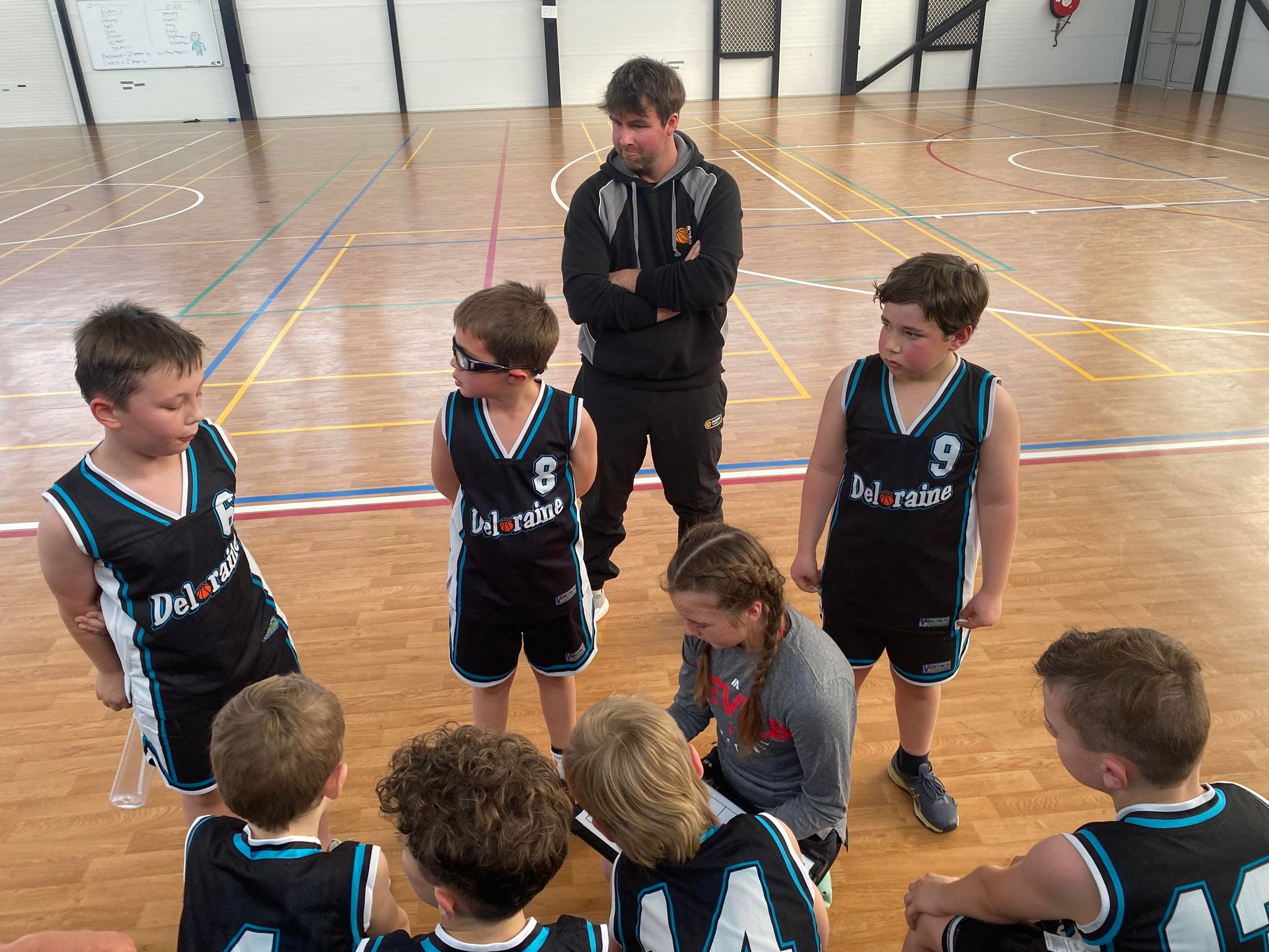 Juniors Home - Deloraine Basketball